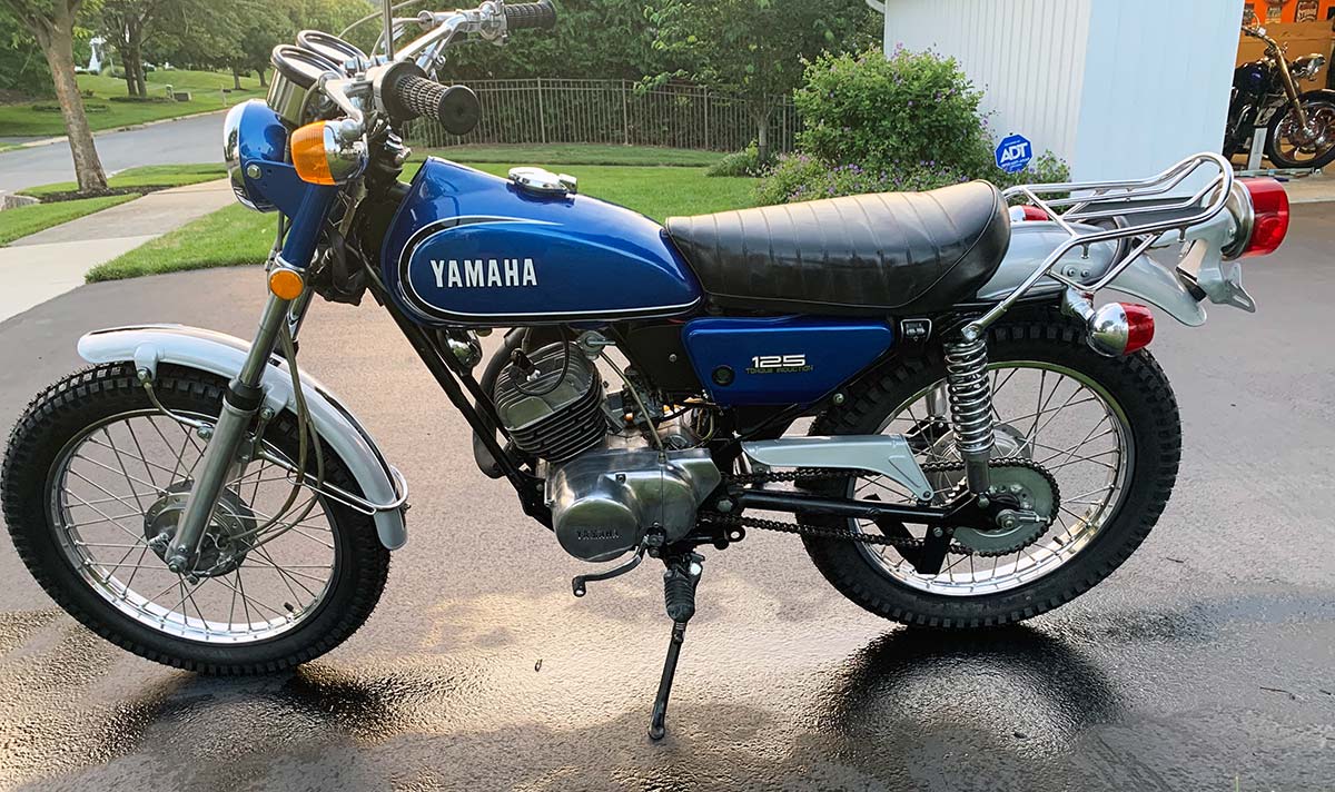 Yamaha Brigade Blue Motorcycle Paint – Motorcycle Symmetry